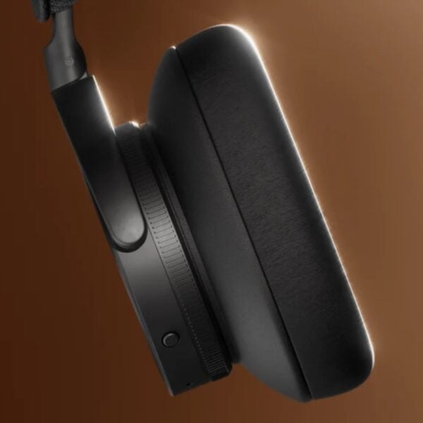 Beoplay H95 from Bang & Olufsen - Premium Sound