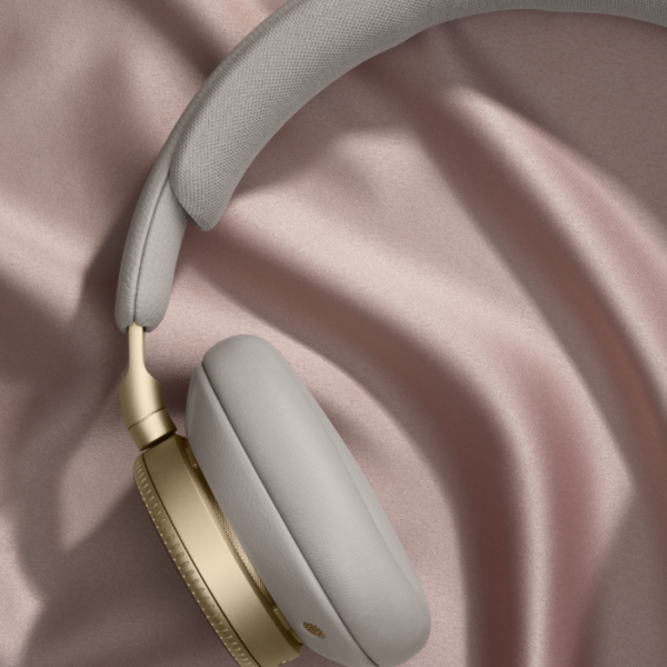 Beoplay H100 from Bang & Olufsen - Premium Sound