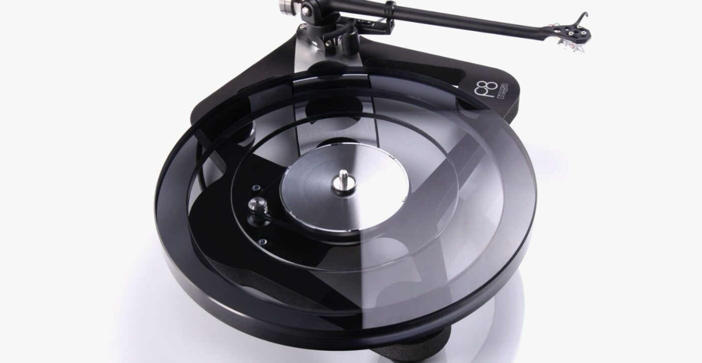 Rega Planar 8 - Premium Sound